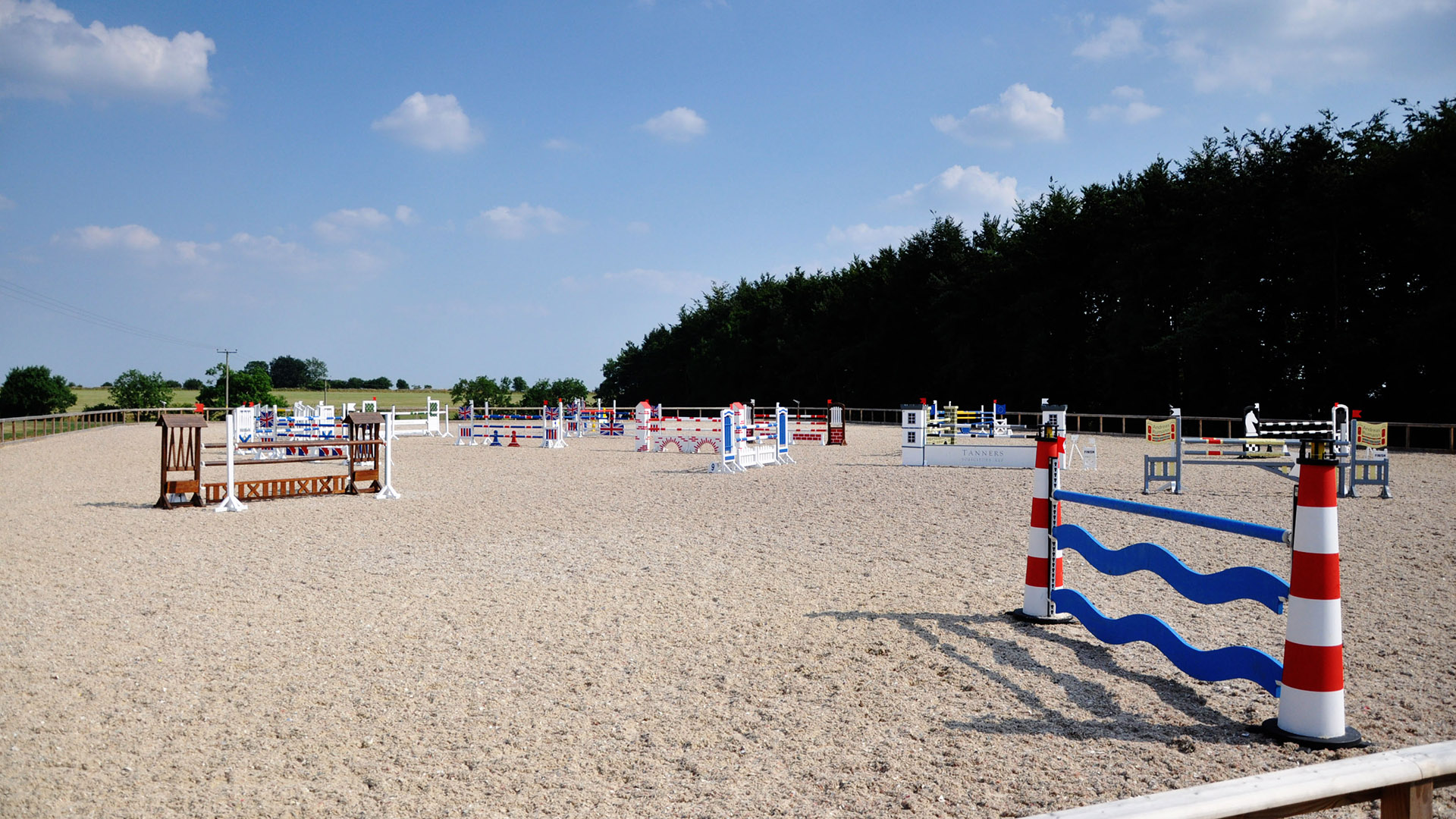 Rectory Farm Show Jumping Arena 80x50m Cirencester Gloucestershire